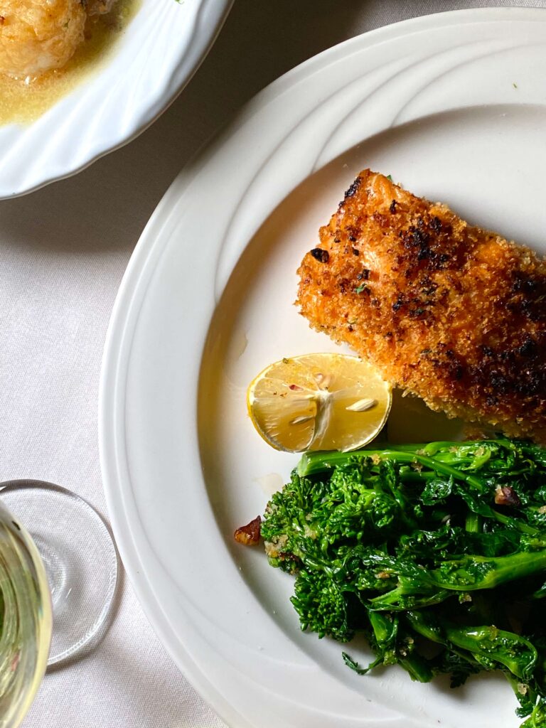 Gallery - Friendlier Pizza 1976 Pizzeria Restraurant