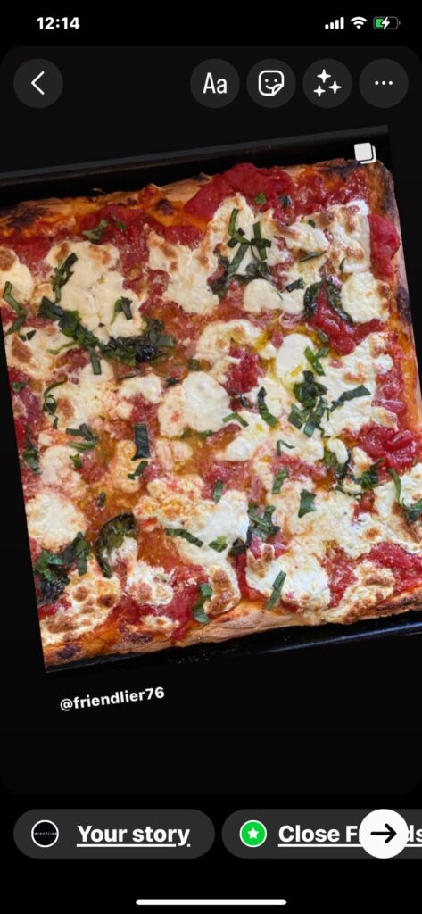 Gallery - Friendlier Pizza 1976 Pizzeria Restraurant